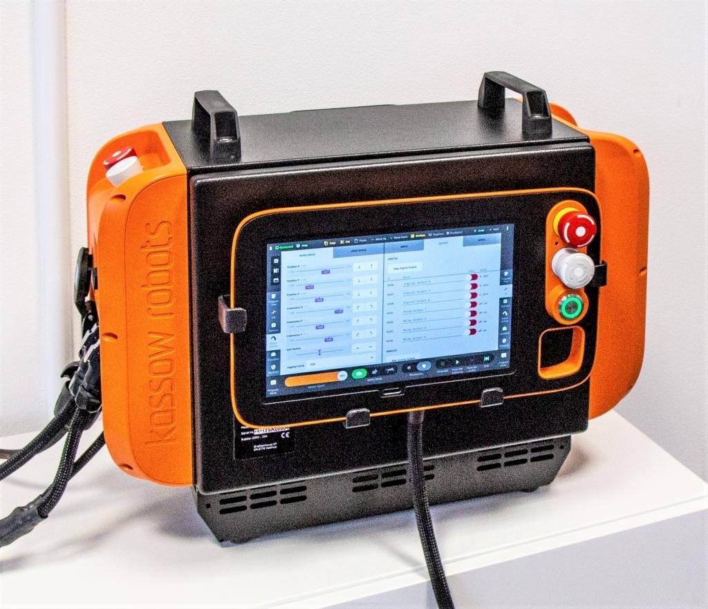 Idé-Pro delivers parts to Kassow Robots